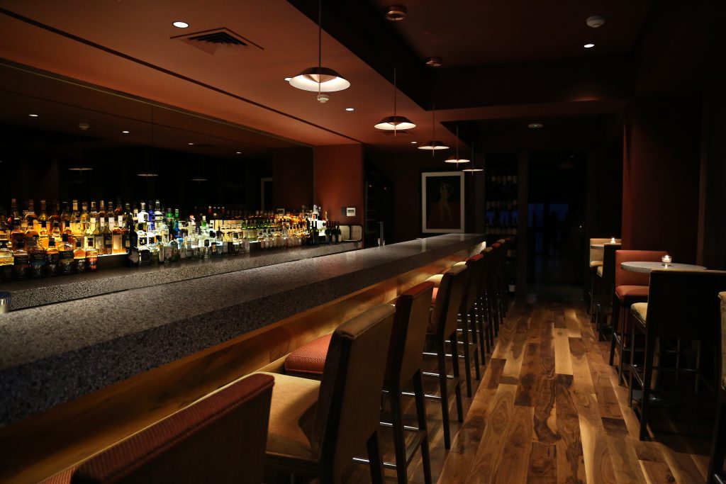 M Dining + Bar |M Bar